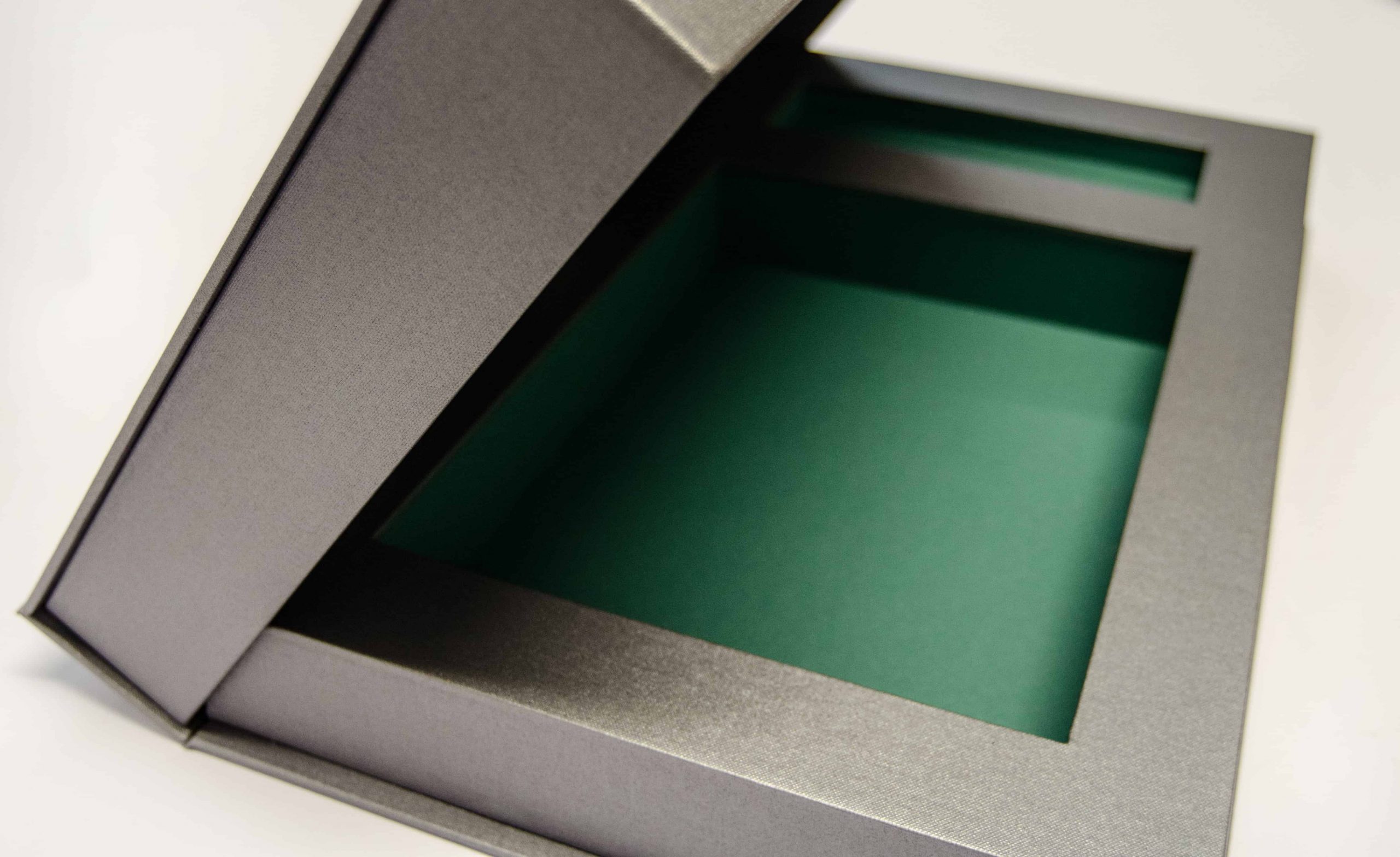 Clam Shell Boxes Archives - RS Bookbinders